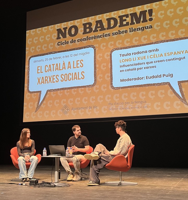 La primera sessió del Cicle de conferències "No badem" reuneix més de ...